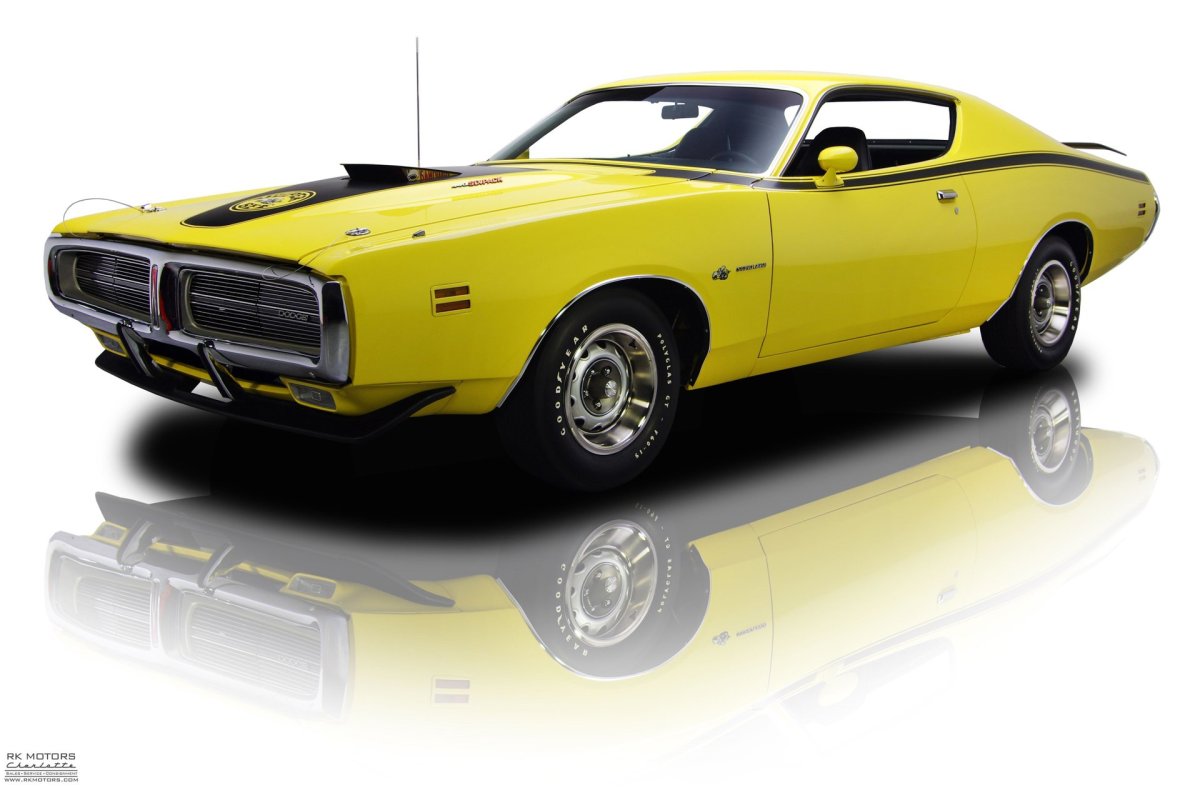 1971 Dodge Challenger Super Bee – Hot Rods and Muscle Cars